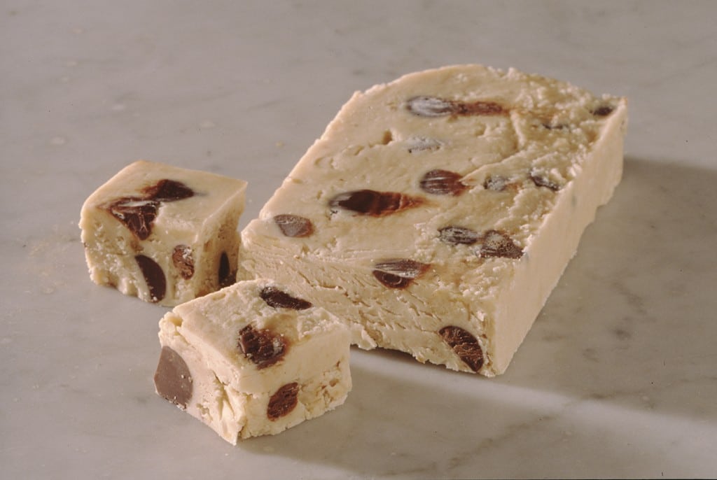 6 Slice (3 lb.) Fudge Gift Box - Alaskan Fudge Company