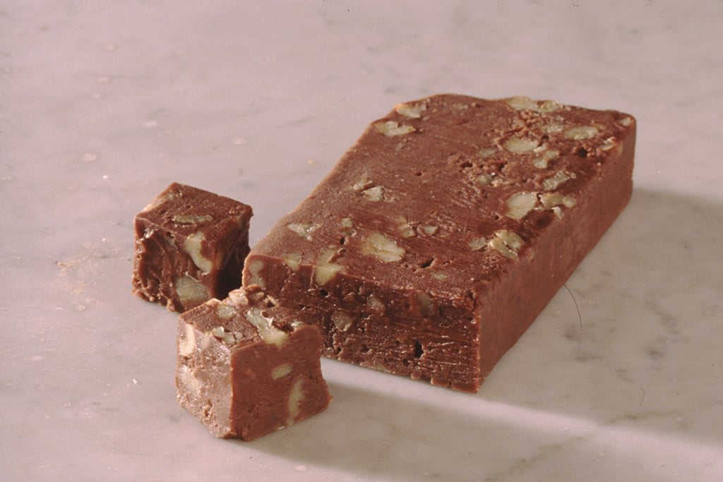 6 Slice (3 lb.) Fudge Gift Box - Alaskan Fudge Company