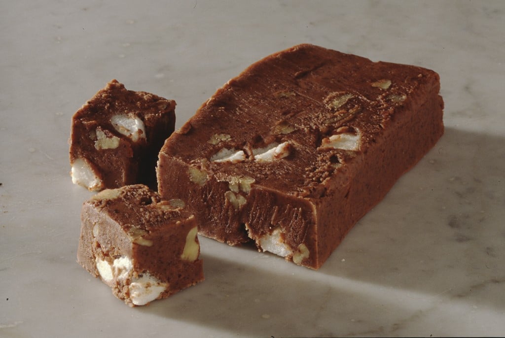 6 Slice (3 lb.) Fudge Gift Box - Alaskan Fudge Company